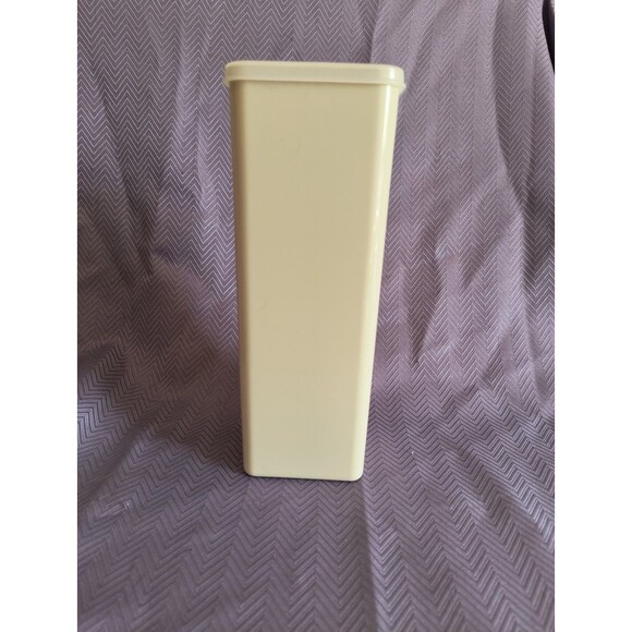 Tupperware | Kitchen | Tupperware 32 Square Velveeta Cheese Butter ...